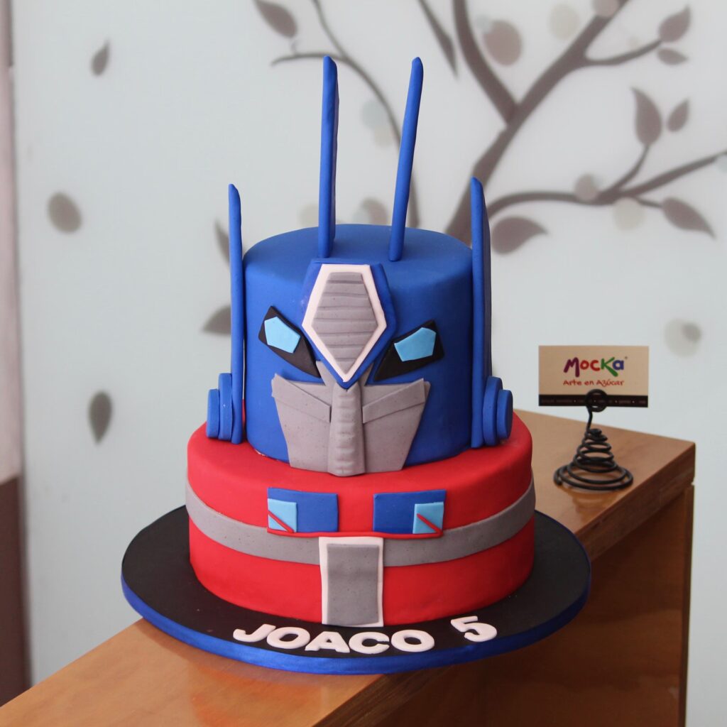 Torta Transformers: Guía para Crear un Pastel Épico | GASDA
